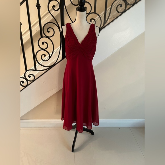 Jones Wear | Dresses | Jones Wear Dress Cocktail Ruched Top Little Red ...